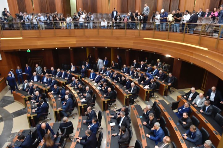بعدسة جنوبية جلسة رابعة لانتخاب رئيس للجمهورية جنوبية