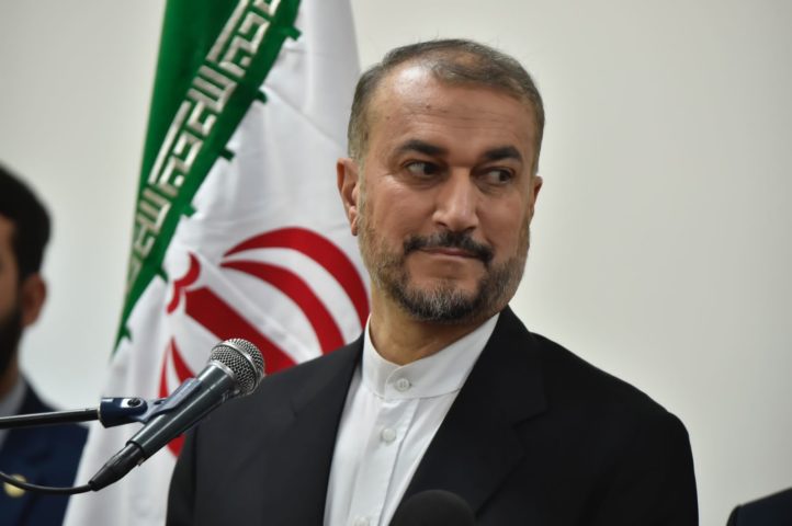 بعدسة جنوبية عبداللهيان يجول على المسؤولين ندعم أي اتفاق بين الجهات